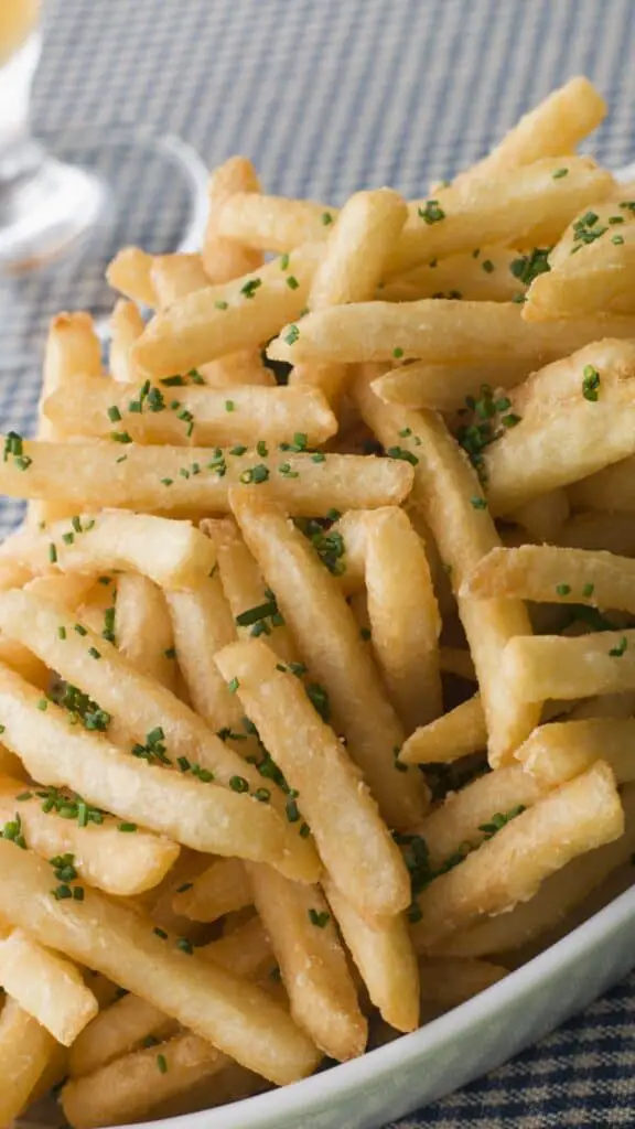 Garlic Butter Fries - BluntCook